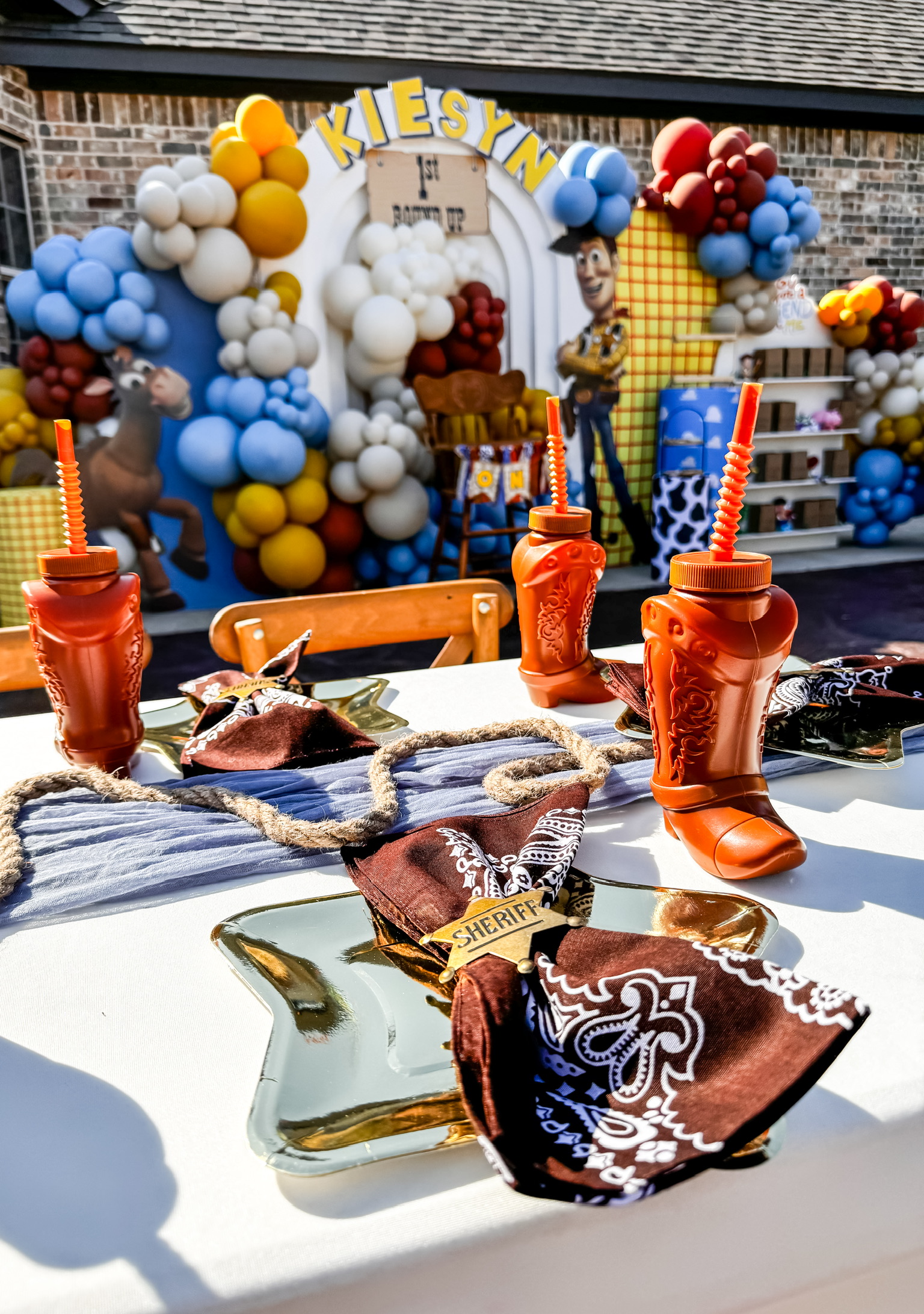 Buzzing into One | A Modern Toy Story Party - landpartyrentals.com